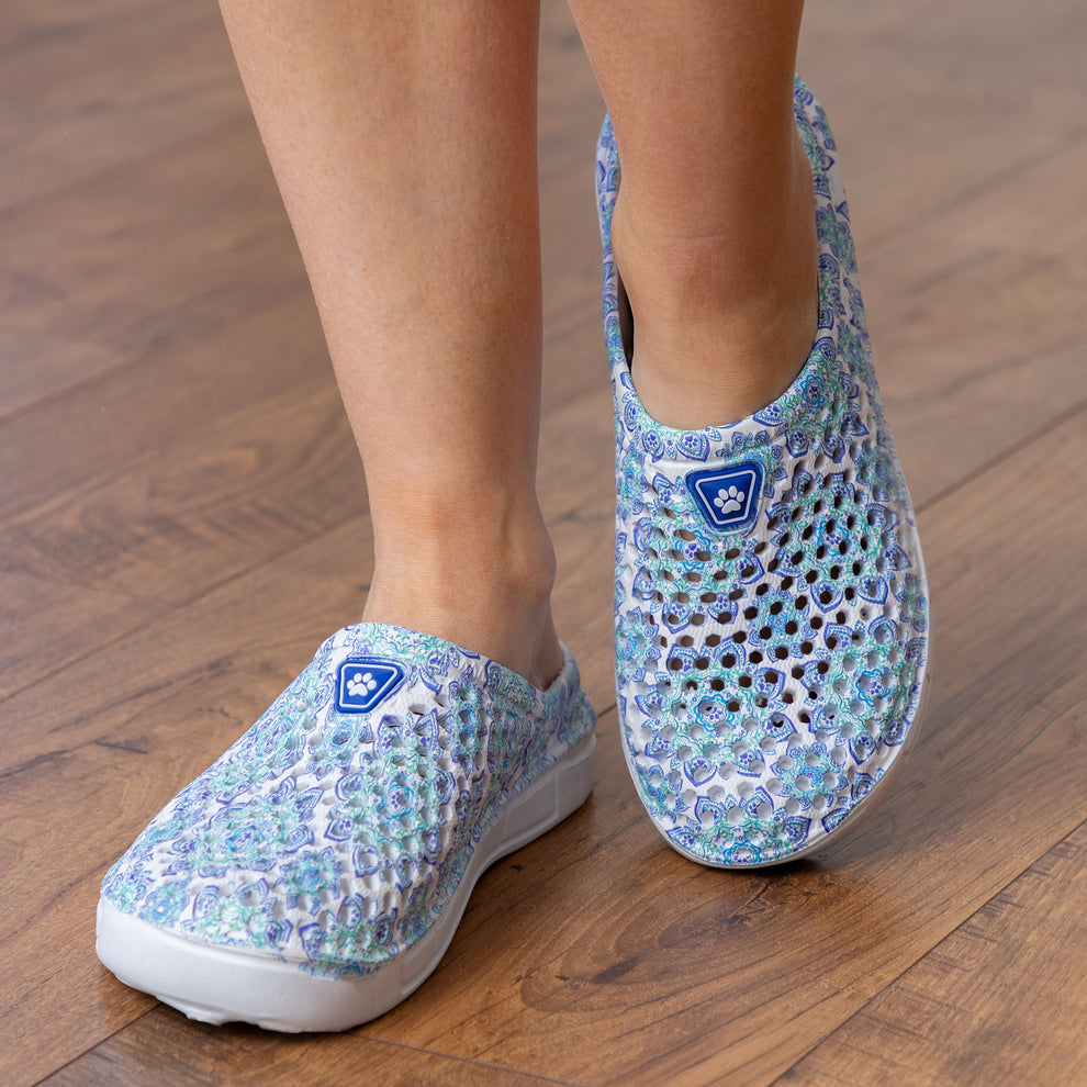 Women's Colorful Paw Print Lightweight Slip-On Clogs | GreaterGood